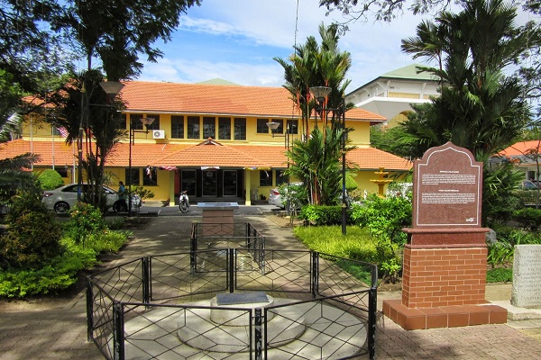 Labuan Tourist Attractions, Activities and Hotels Guide - HolidayGoGoGo