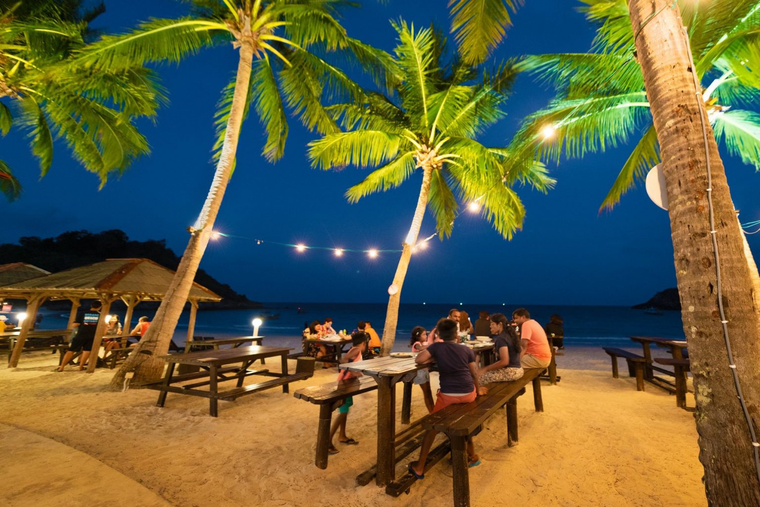 (2020 Promo) 3d2n Redang Beach Resort Team Building Package - HolidayGoGoGo