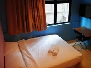 Book a room with Hotel New Town USJ Sentral, Selangor - HolidayGoGoGo